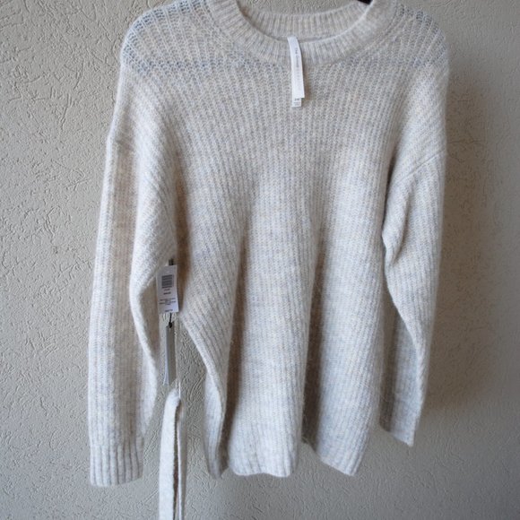 Babaton | Sweaters | Nwt The Group By Babaton Oversized Sweater With ...